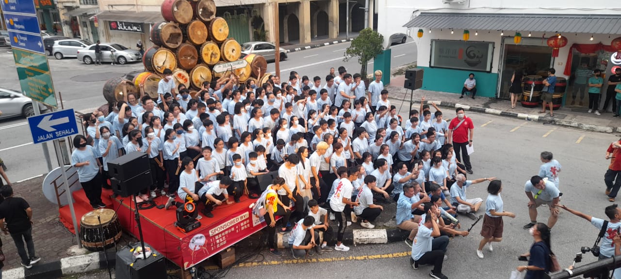 Everybody’s Birthday at Tin Alley | Ipoh Echo