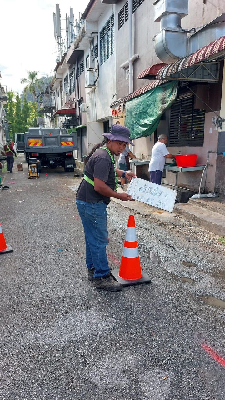 The pothole issue in the back lane of Lebuh Perajurit is resolved ...