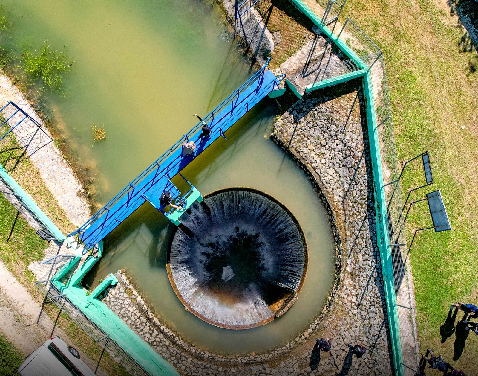 The uniqueness of Telaga Gergasi in Selama, Perak. | Ipoh Echo