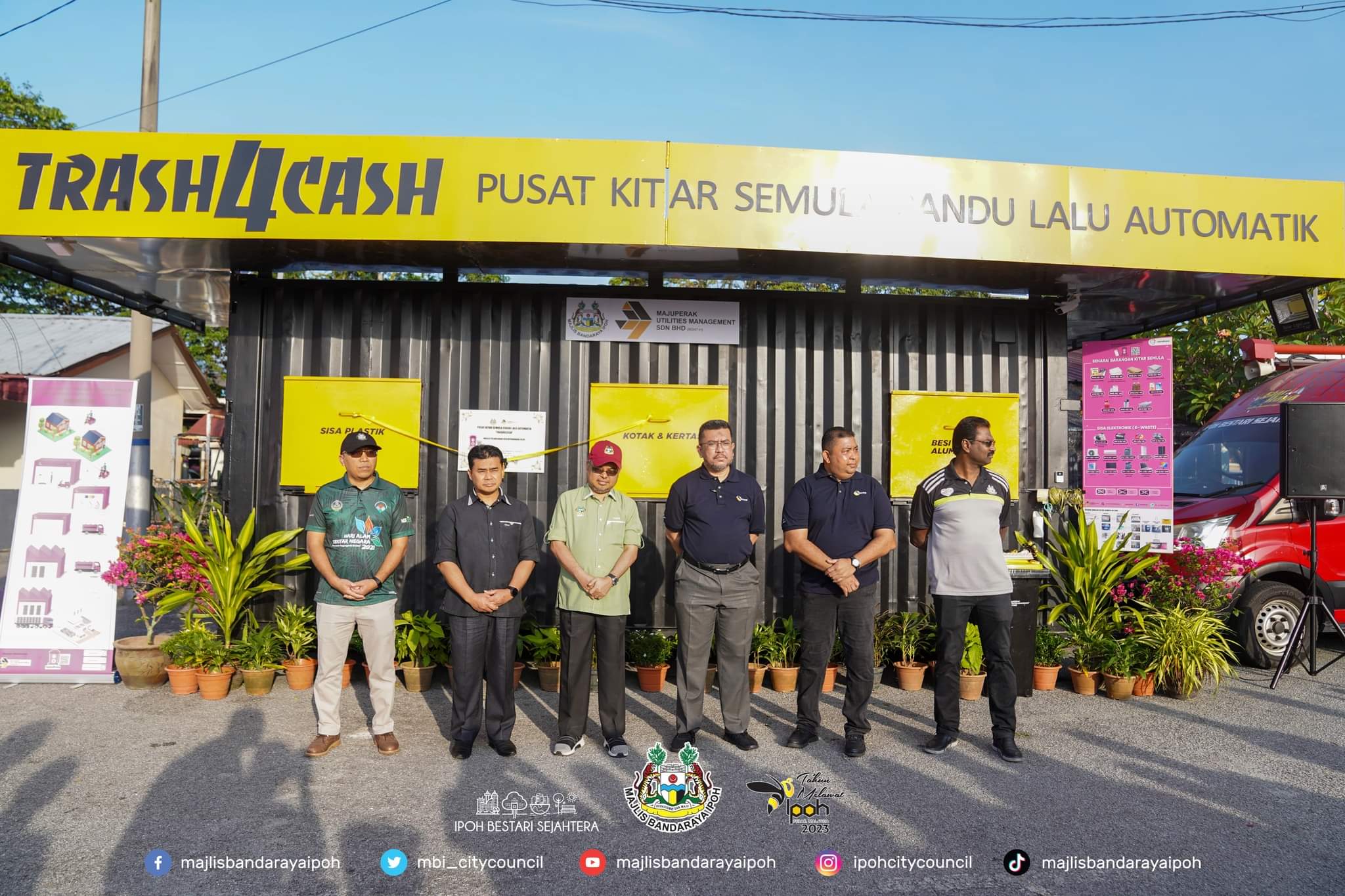 Launch of Automated Drive-Thru Recycling center 'Trash4cash' | Ipoh Echo