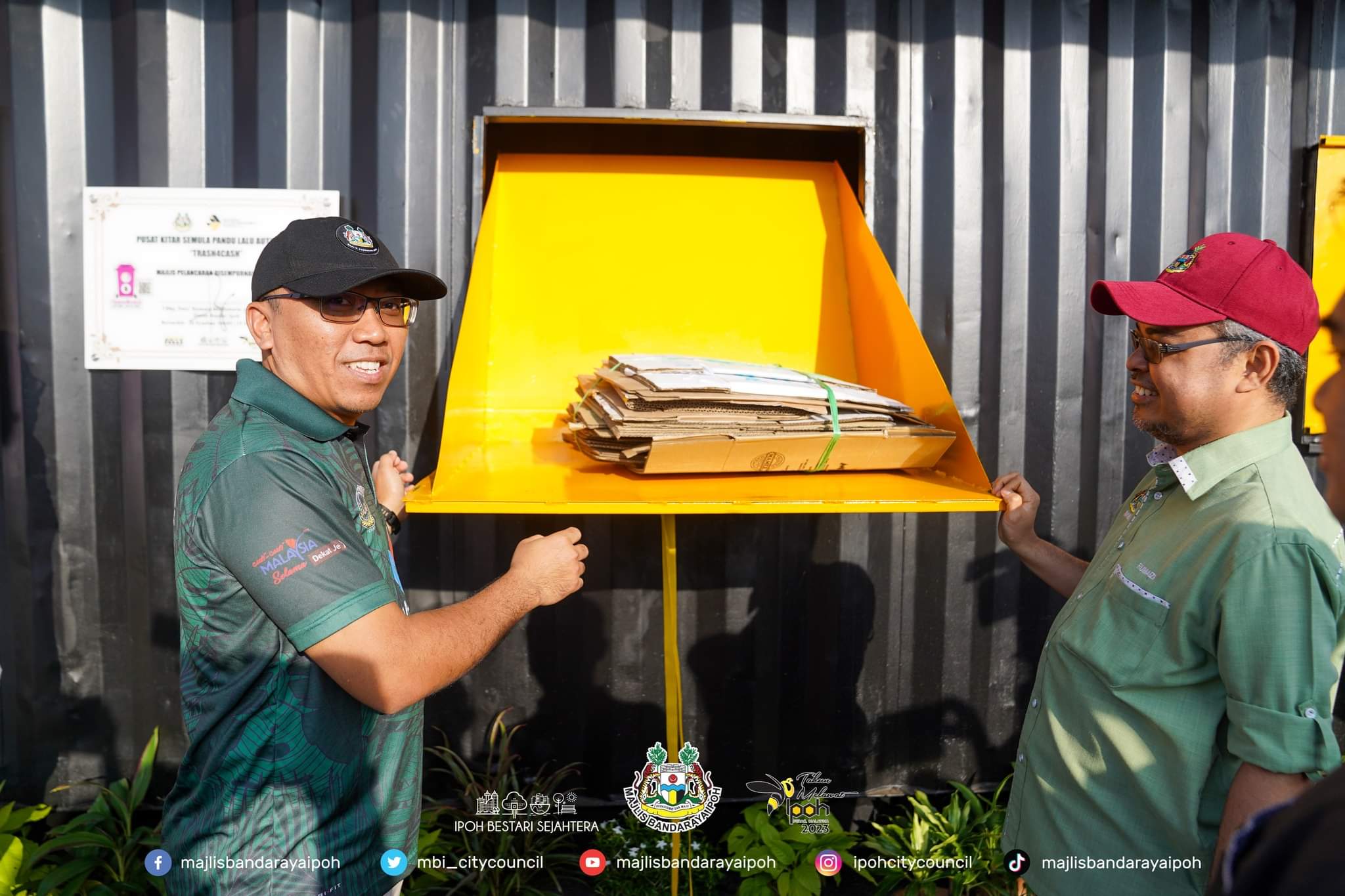 Launch of Automated Drive-Thru Recycling center 'Trash4cash' | Ipoh Echo