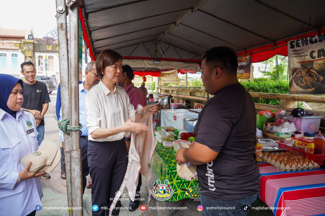 Give an e-wallet every day, help Ramadan Rahmah Bazaar at People's Park | Ipoh Echo