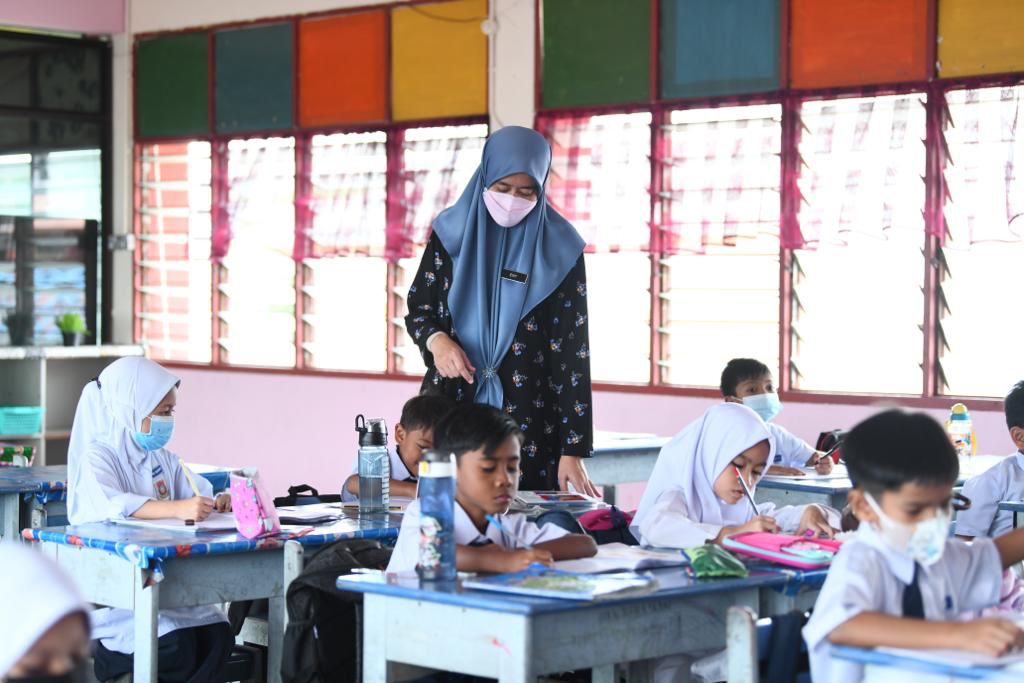 The MoE returns to the school academic calendar in January | Ipoh Echo