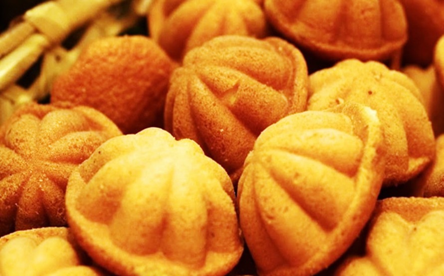 Bahulu Bakes Revives This Nostalgic Kuih with a Twist | Ipoh Echo