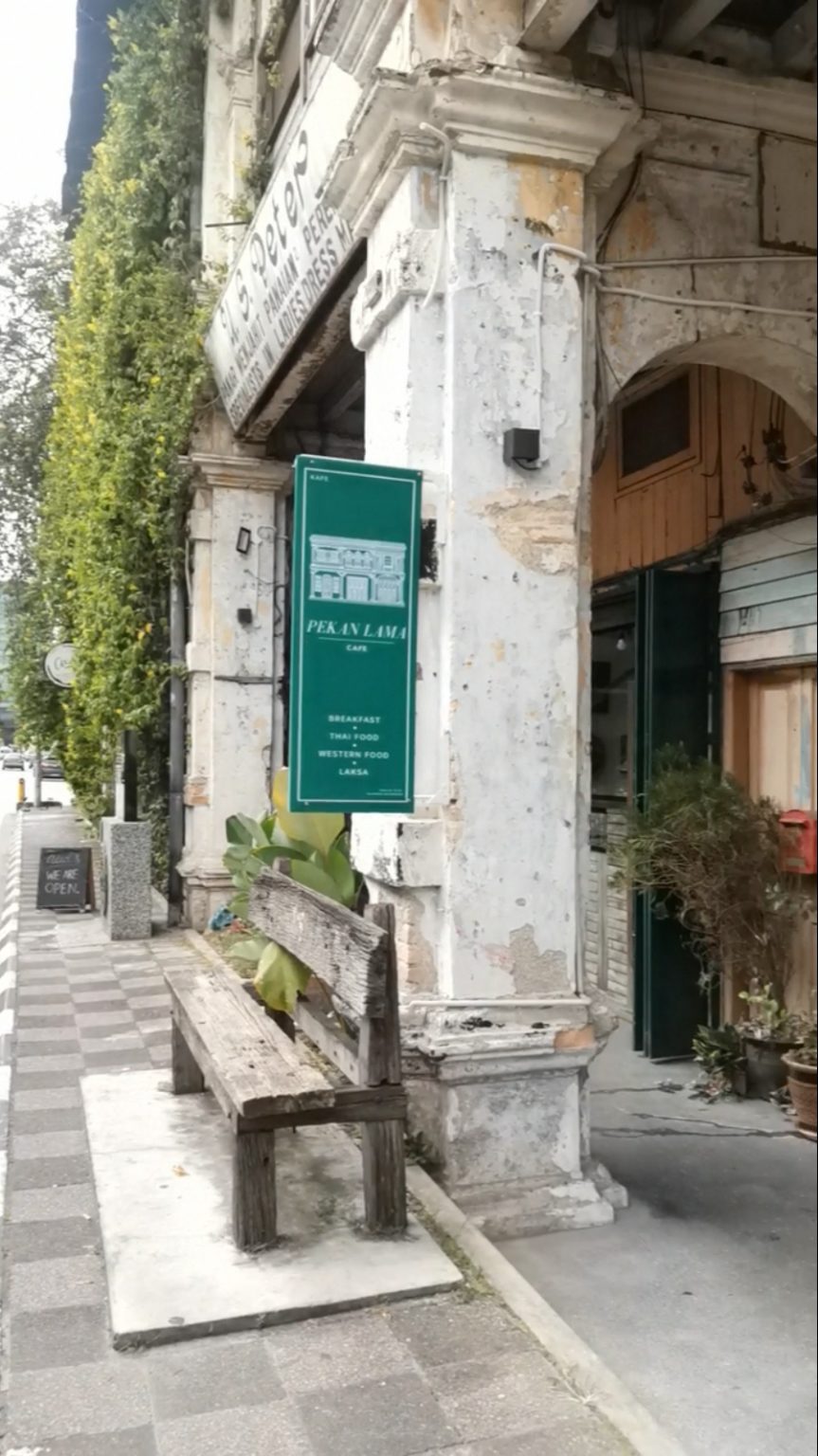Pekan Lama Cafe is the best 'chill' location on the weekend | Ipoh Echo
