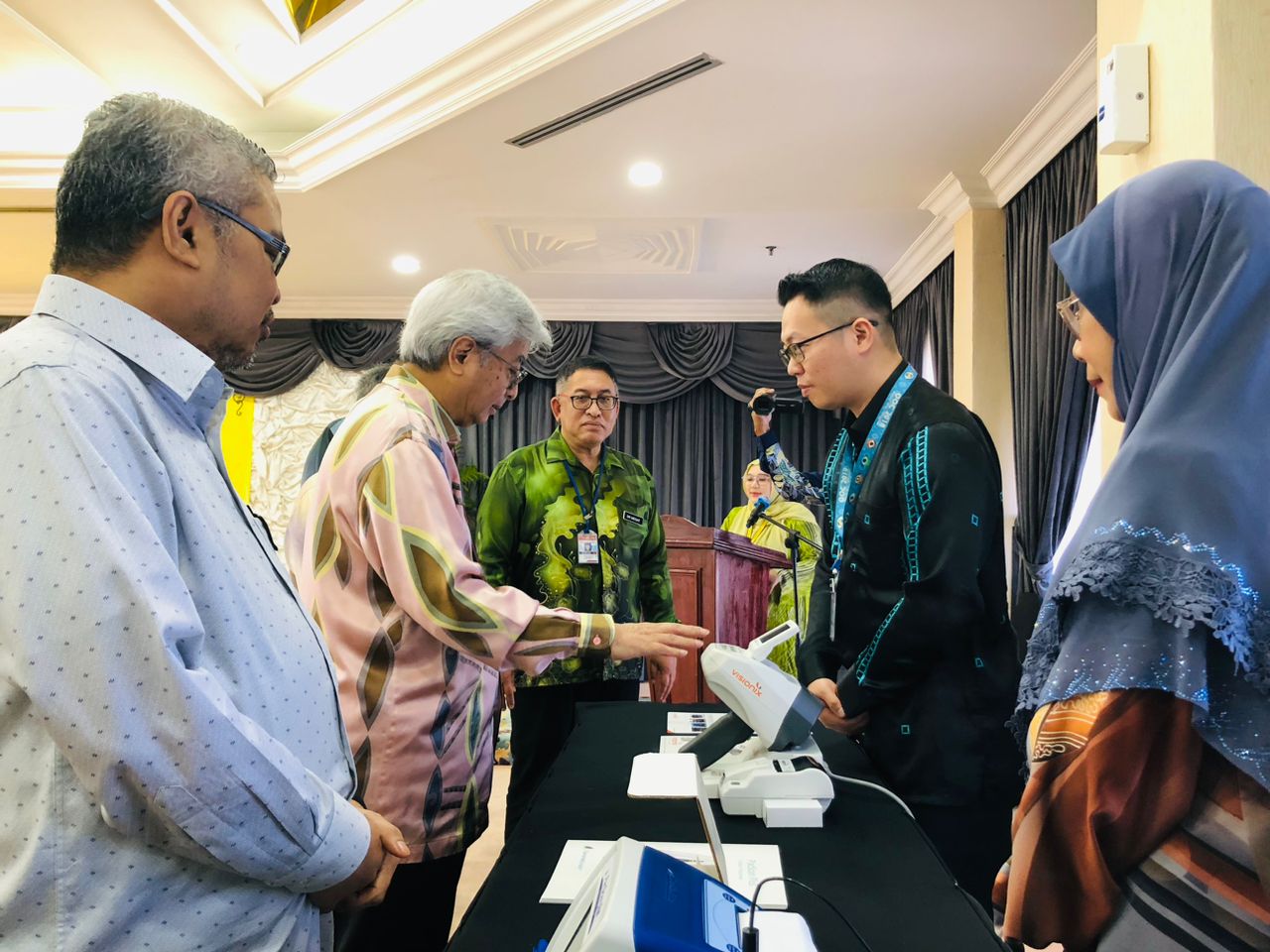 Cataract surgery at HRPB increased, eye treatment medical equipment is important. | Ipoh Echo