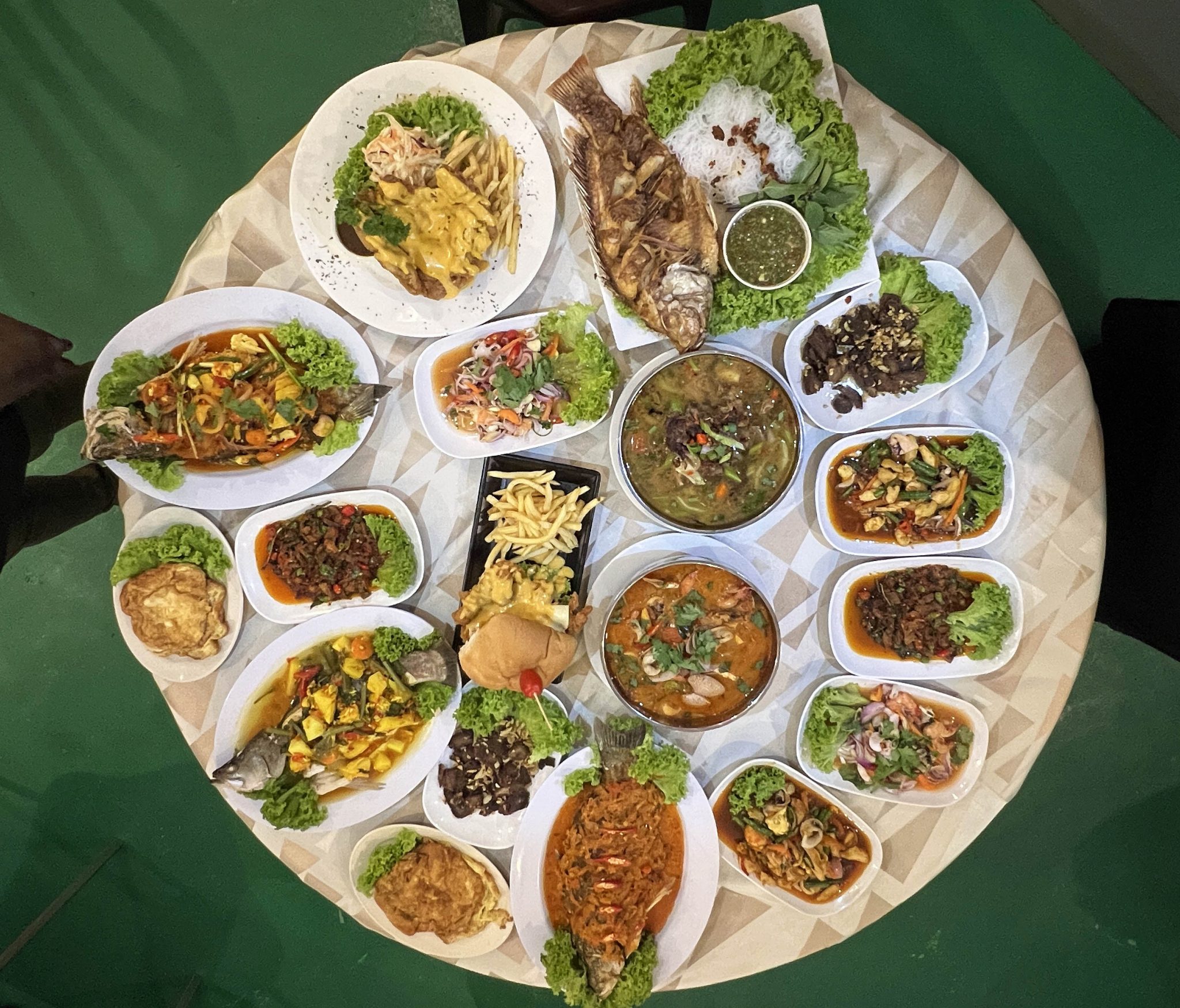 Nawfal Seafood Restaurant: Preserving Thai Culinary Traditions at a ...