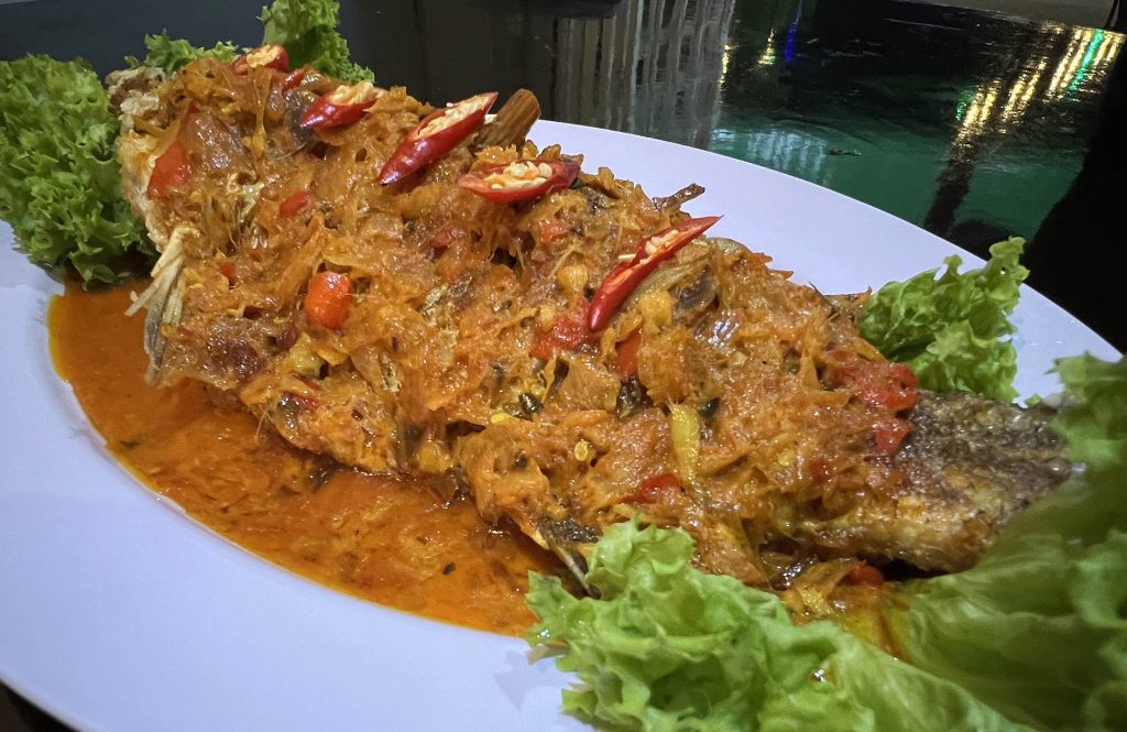 Nawfal Seafood Restaurant: Preserving Thai Culinary Traditions at a ...
