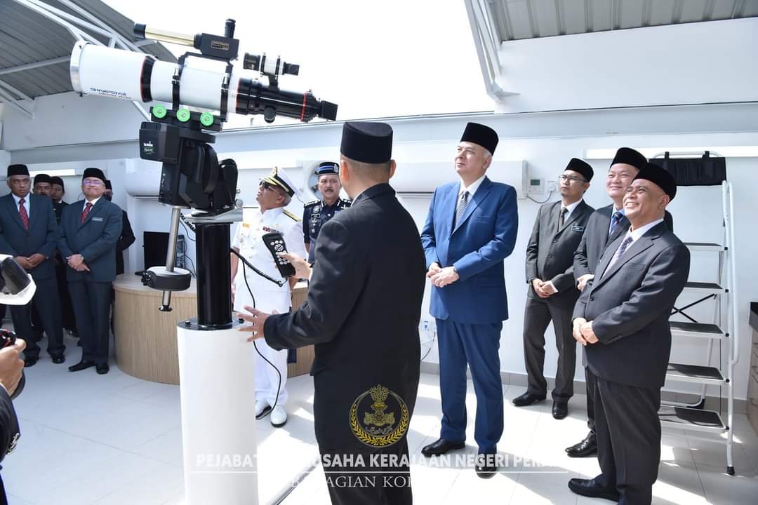Sultan Nazrin Inaugurates Tan Sri Harussani Observatory and INSTUN ...