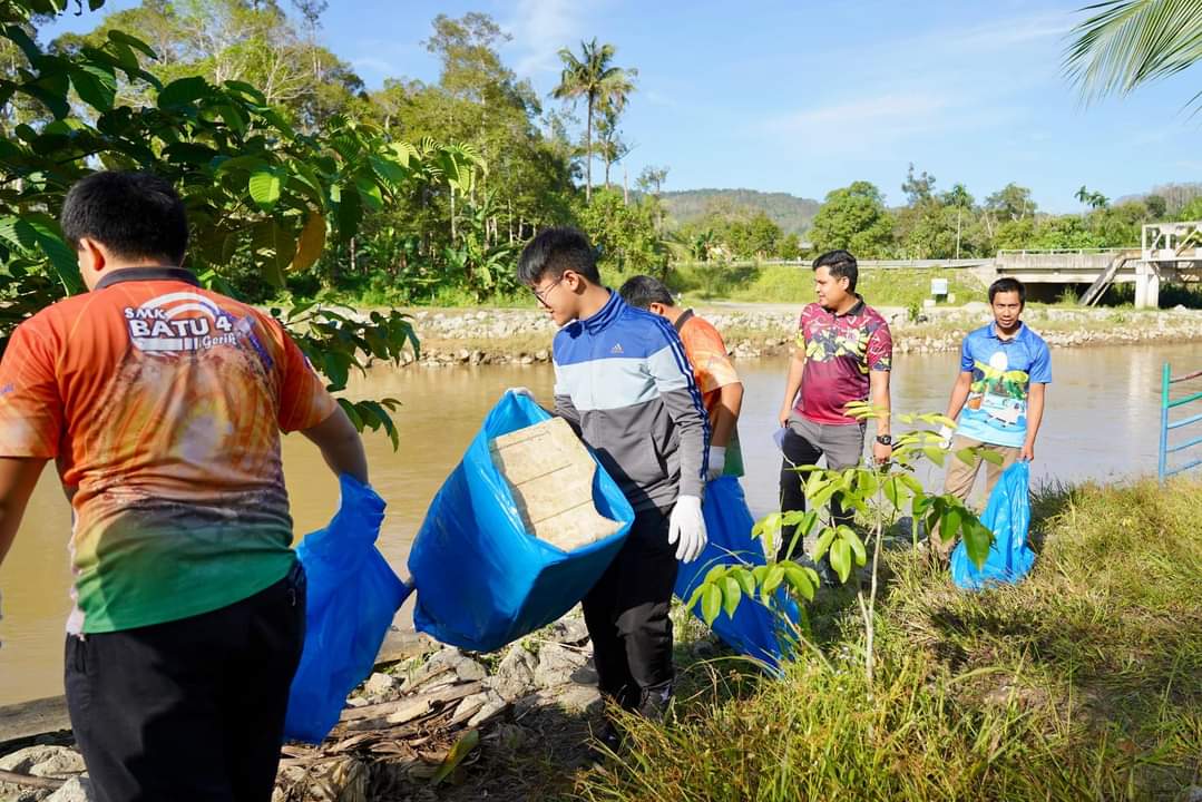 Train young volunteers to raise awareness about the importance of ...