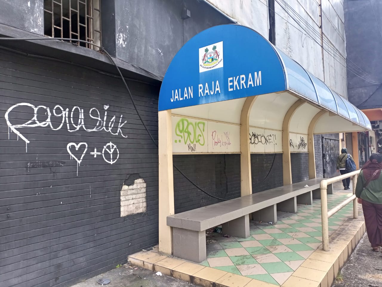 Bus Stop on Raja Ekram Street Turns into a Dumping Ground for Litter ...