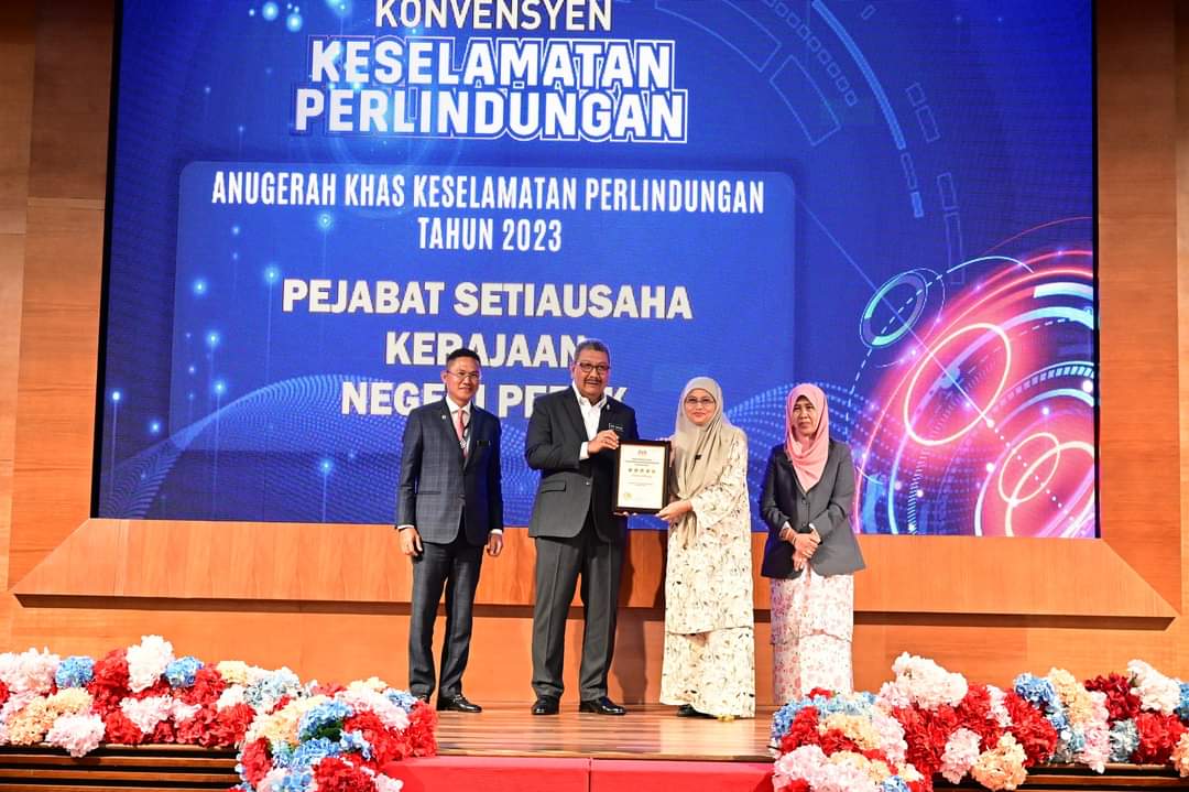 Perak SUK Office receives recognition | Ipoh Echo