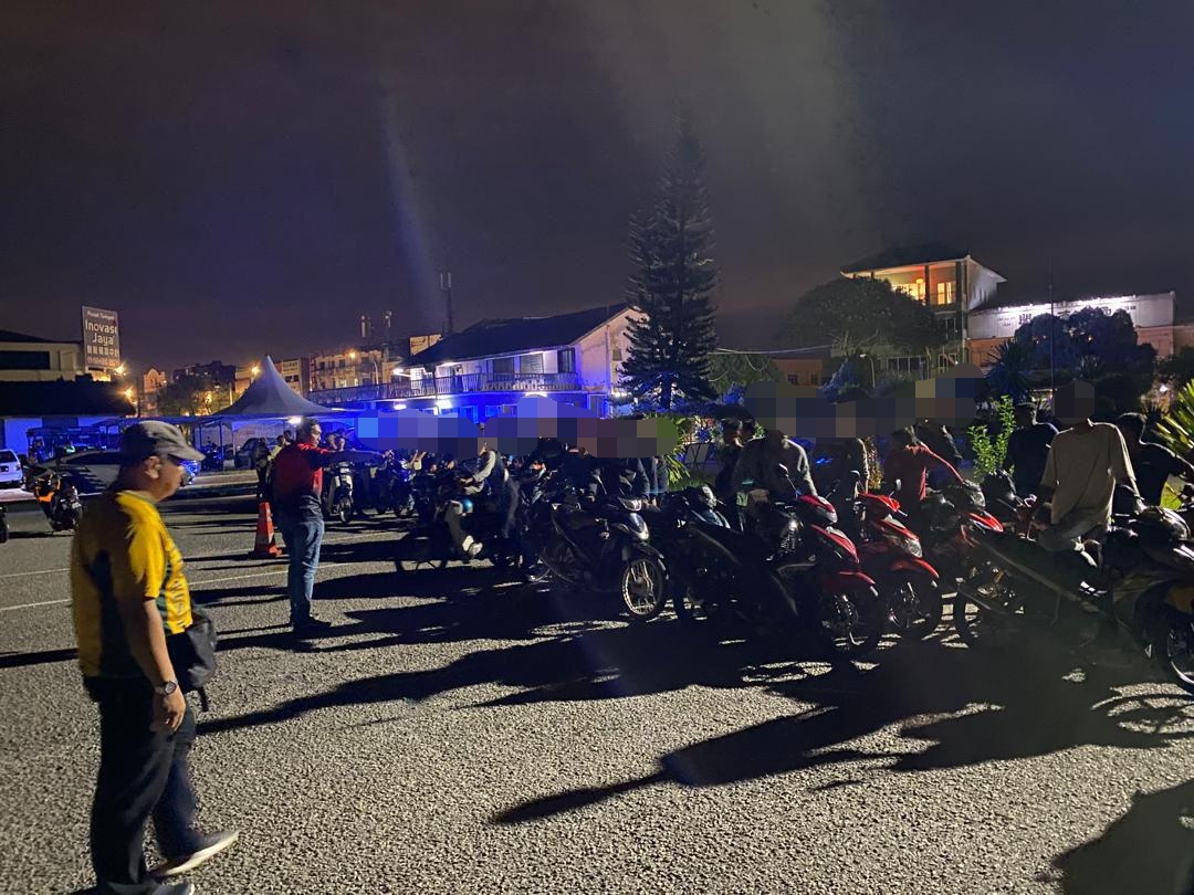 Four street racer arrested, 26 motorcycles seized in Ipoh | Ipoh Echo