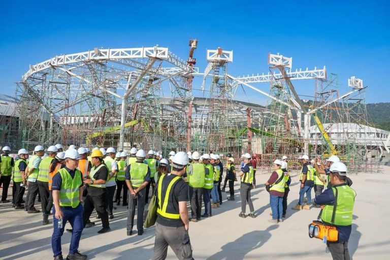 Construction of PERKESO Rehabilitation Center in Meru Raya Progressing ...