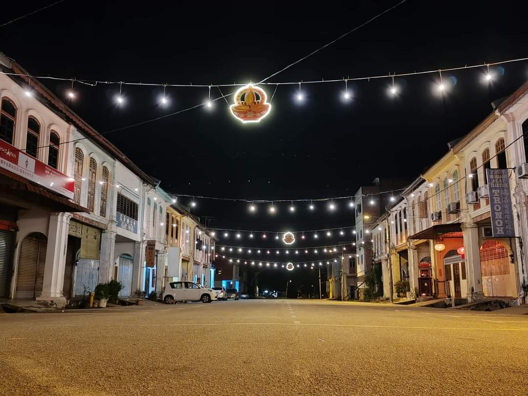 Decorative Lights Beautify Batu Gajah and Tronoh for Deepavali | Ipoh Echo