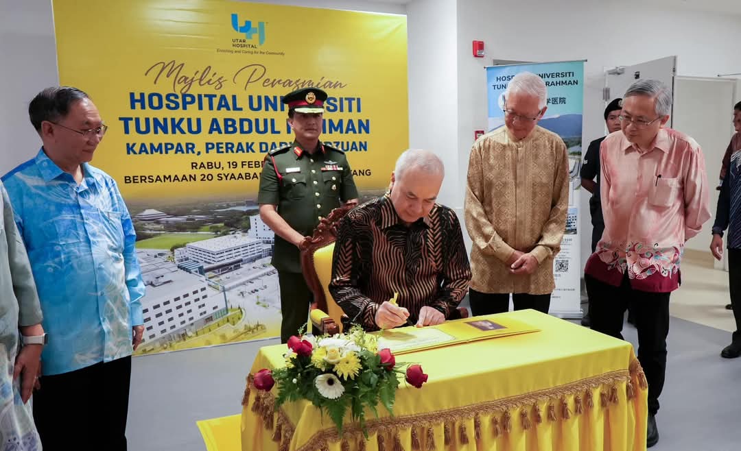 Sultan of Perak inaugurates UTAR Hospital | Ipoh Echo