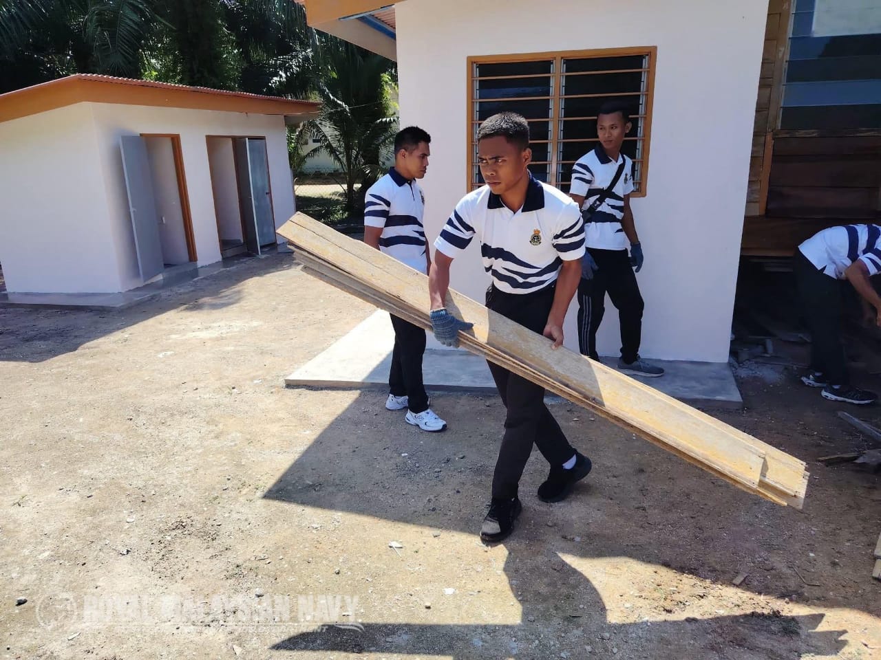 CIMIC Carnival Brings Beruas Community Closer to Royal Malaysian Navy ...